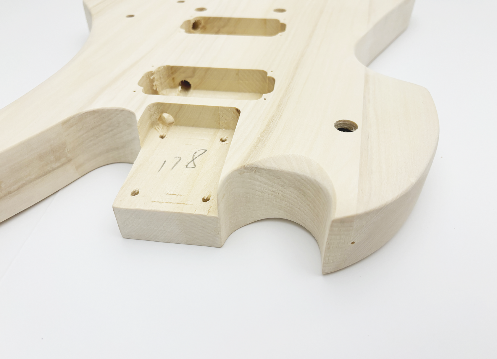 EX Style Build Your Own Guitar Kit – Vibeworks Guitars